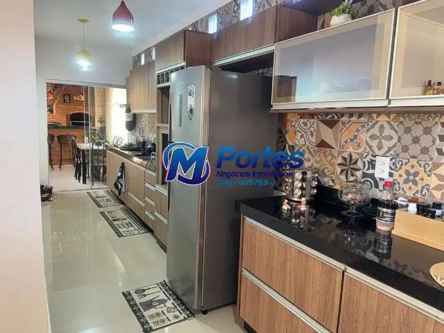 Casa / Sobrado para Venda em Bady Bassitt/SP Colina Sul 4 Quartos