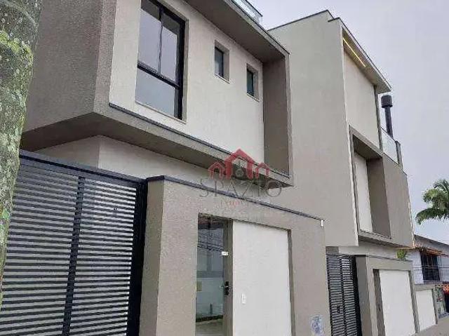 Casa / Sobrado para Venda em Balneário Camboriú/SC Ariribá 3 Quartos