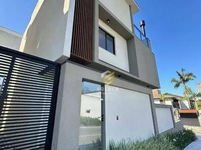 Casa / Sobrado para Venda em Balneário Camboriú/SC Ariribá 3 Quartos