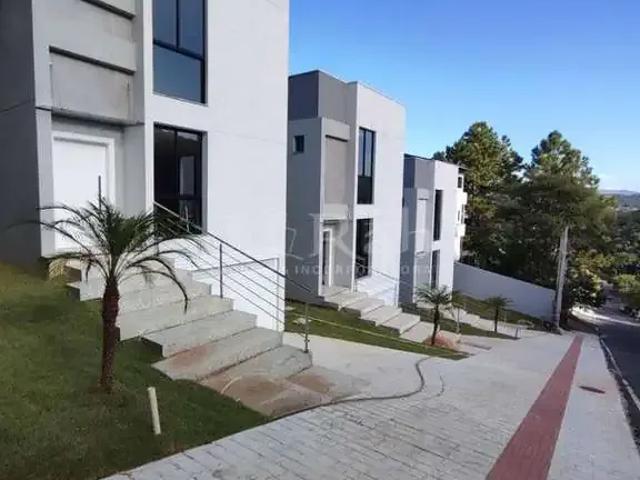 Casa / Sobrado para Venda em Balneário Camboriú/SC Ariribá 4 Quartos
