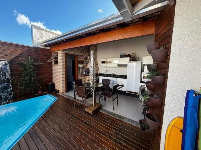 Casa / Sobrado para Venda em Balneário Camboriú/SC Barra 2 Quartos