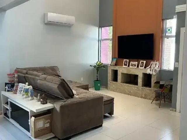 Casa / Sobrado para Venda em Balneário Camboriú/SC Barra 3 Quartos