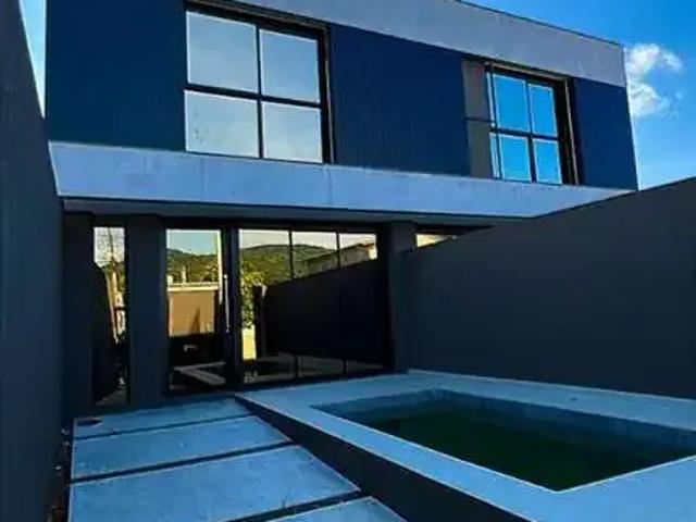 Casa / Sobrado para Venda em Balneário Camboriú/SC Barra 3 Quartos