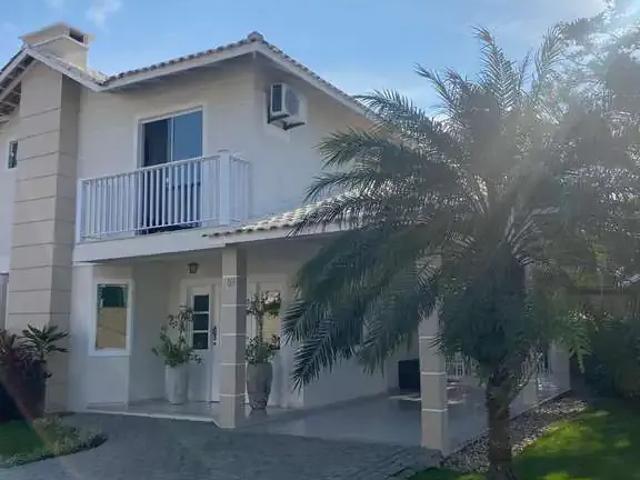 Casa / Sobrado para Venda em Balneário Camboriú/SC Barra 3 Quartos