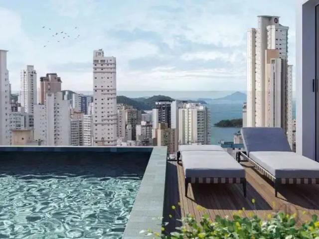 Casa / Sobrado para Venda em Balneário Camboriú/SC Centro 3 Quartos