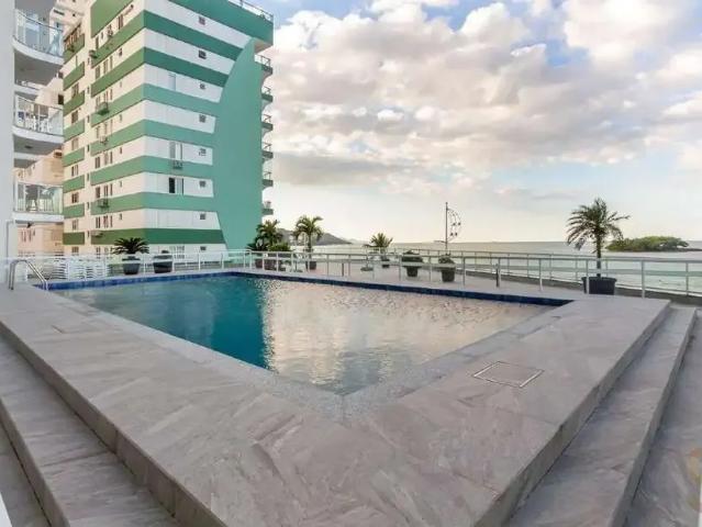 Casa / Sobrado para Venda em Balneário Camboriú/SC Centro 2 Quartos
