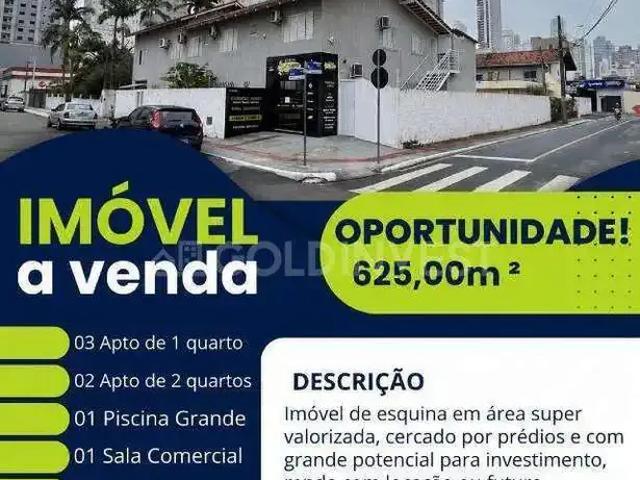 Casa / Sobrado para Venda em Balneário Camboriú/SC Centro 7 Quartos