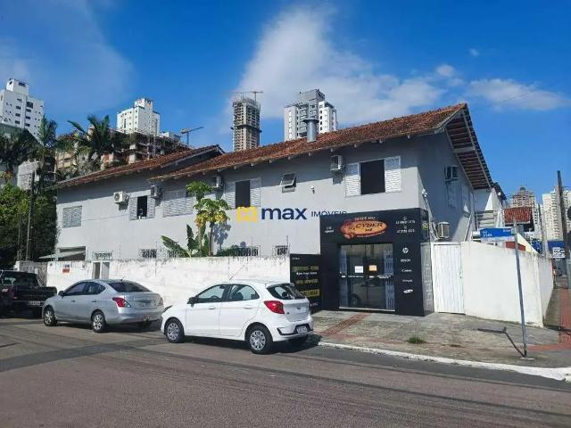 Casa / Sobrado para Venda em Balneário Camboriú/SC Centro 7 Quartos