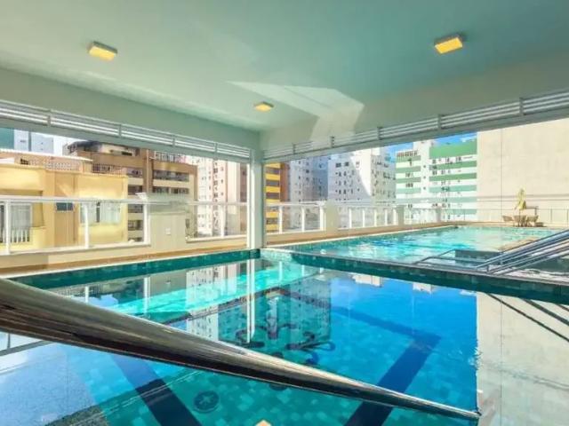 Casa / Sobrado para Venda em Balneário Camboriú/SC Centro 4 Quartos