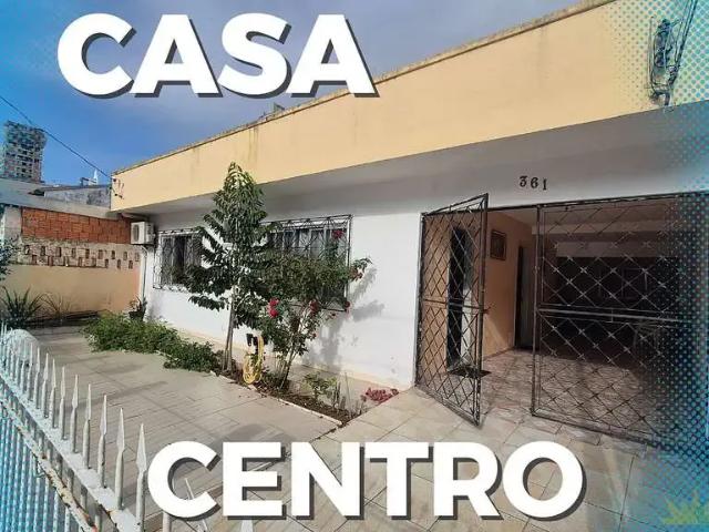 Casa / Sobrado para Venda em Balneário Camboriú/SC Centro 4 Quartos