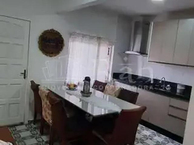Casa / Sobrado para Venda em Balneário Camboriú/SC Centro 4 Quartos