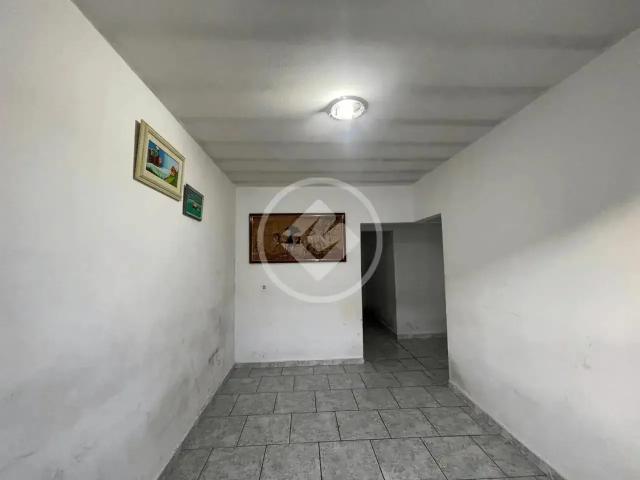 Casa / Sobrado para Venda em Balneário Camboriú/SC Estados 4 Quartos