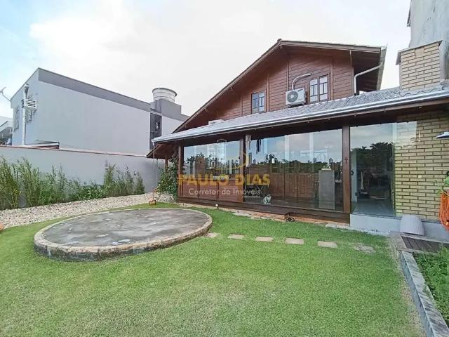 Casa / Sobrado para Venda em Balneário Camboriú/SC Jardim Iate Clube 1 Quartos