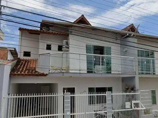 Casa / Sobrado para Venda em Balneário Camboriú/SC Nações 4 Quartos
