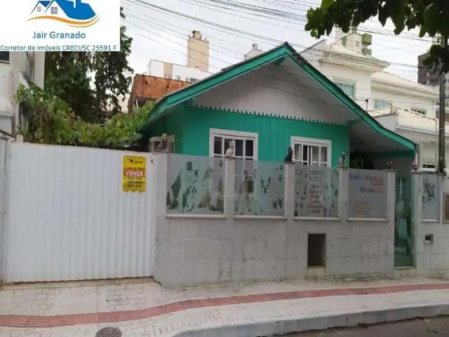 Casa / Sobrado para Venda em Balneário Camboriú/SC Nações 2 Quartos