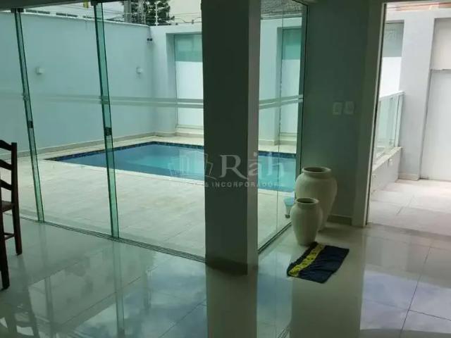 Casa / Sobrado para Venda em Balneário Camboriú/SC Nações 3 Quartos