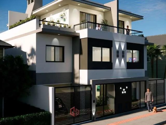 Casa / Sobrado para Venda em Balneário Camboriú/SC Nações 3 Quartos