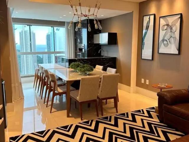 Casa / Sobrado para Venda em Balneário Camboriú/SC Pioneiros 3 Quartos