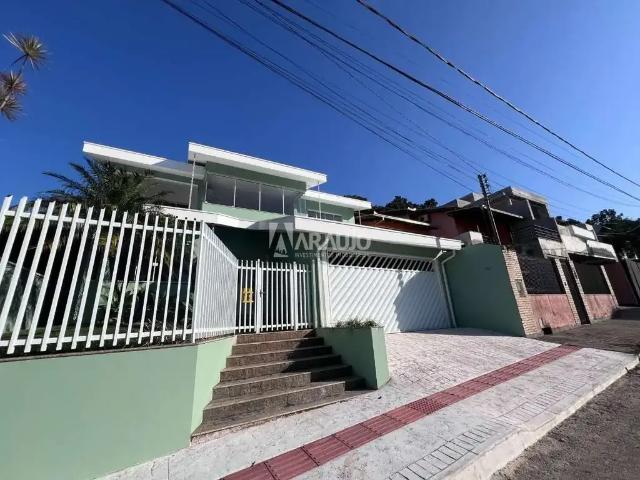 Casa / Sobrado para Venda em Balneário Camboriú/SC Praia dos Amores 2 Quartos