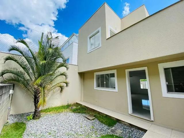 Casa / Sobrado para Venda em Balneário Camboriú/SC Praia dos Amores 3 Quartos