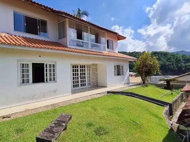 Casa / Sobrado para Venda em Balneário Camboriú/SC Praia dos Amores 4 Quartos