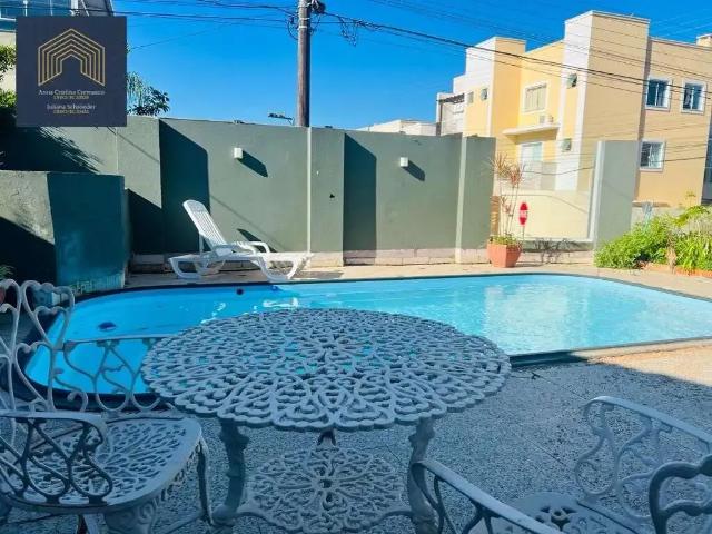 Casa / Sobrado para Venda em Balneário Camboriú/SC Praia dos Amores 4 Quartos
