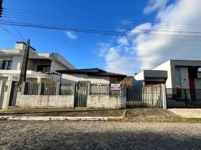 Casa / Sobrado para Venda em Balneário Arroio do Silva/SC Centro 2 Quartos