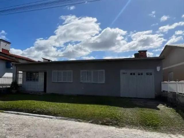 Casa / Sobrado para Venda em Balneário Arroio do Silva/SC Centro 5 Quartos
