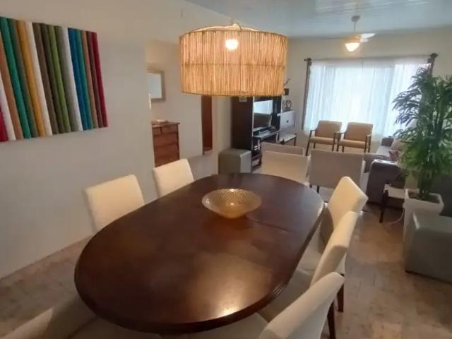 Casa / Sobrado para Venda em Balneário Arroio do Silva/SC Centro 5 Quartos
