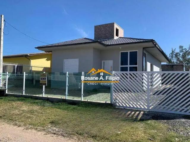 Casa / Sobrado para Venda em Balneário Arroio do Silva/SC Golfinho 3 Quartos