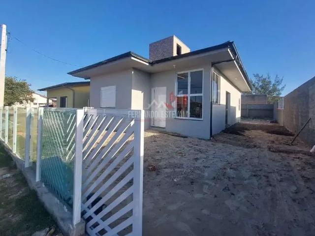 Casa / Sobrado para Venda em Balneário Arroio do Silva/SC Golfinho 3 Quartos