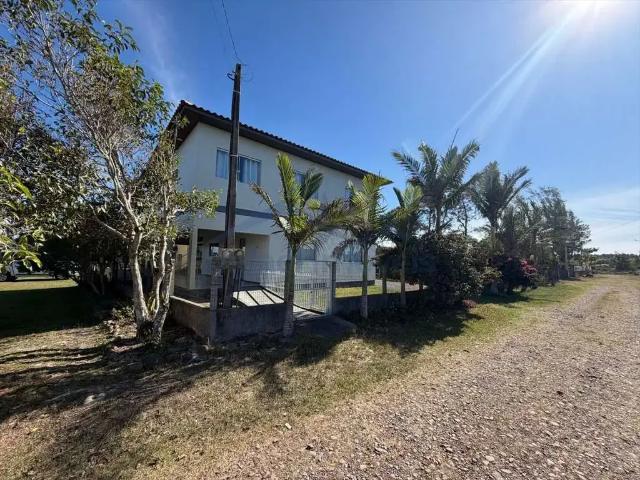 Casa / Sobrado para Venda em Balneário Arroio do Silva/SC Golfinho 6 Quartos