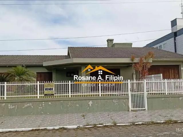 Casa / Sobrado para Venda em Balneário Arroio do Silva/SC Erechim 4 Quartos