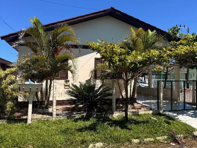 Casa / Sobrado para Venda em Balneário Arroio do Silva/SC Erechim 6 Quartos