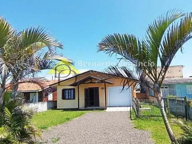 Casa / Sobrado para Venda em Balneário Arroio do Silva/SC Jardim Atlântico 3 Quartos