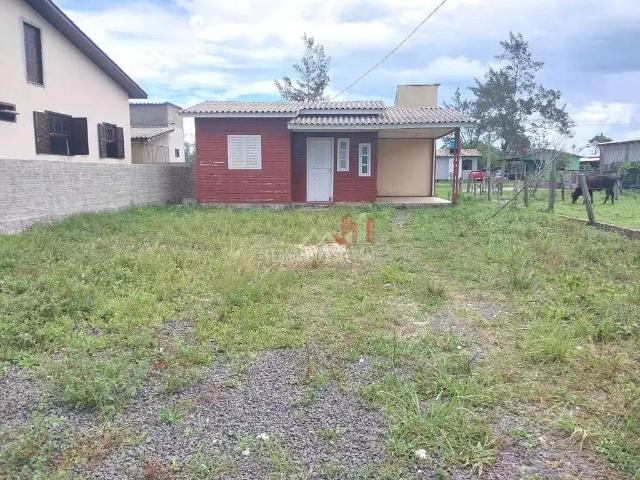 Casa / Sobrado para Venda em Balneário Arroio do Silva/SC Praia do Arpoador 2 Quartos