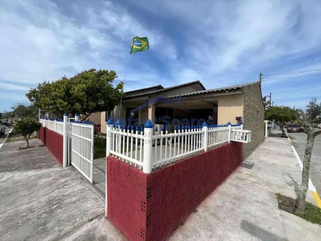 Casa / Sobrado para Venda em Balneário Arroio do Silva/SC Zona Sul 3 Quartos