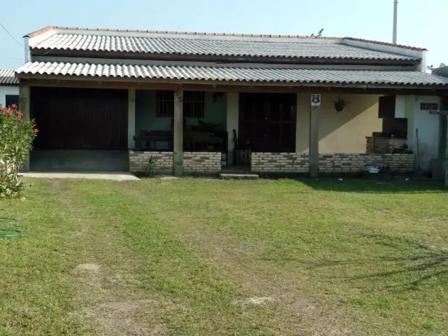Casa / Sobrado para Venda em Balneário Arroio do Silva/SC Zona Sul 3 Quartos