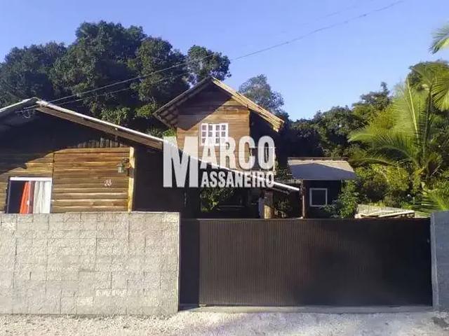 Casa / Sobrado para Venda em Balneário Barra do Sul/SC Conquista 3 Quartos