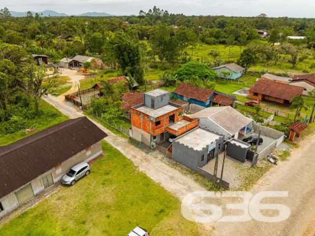 Casa / Sobrado para Venda em Balneário Barra do Sul/SC Conquista 4 Quartos