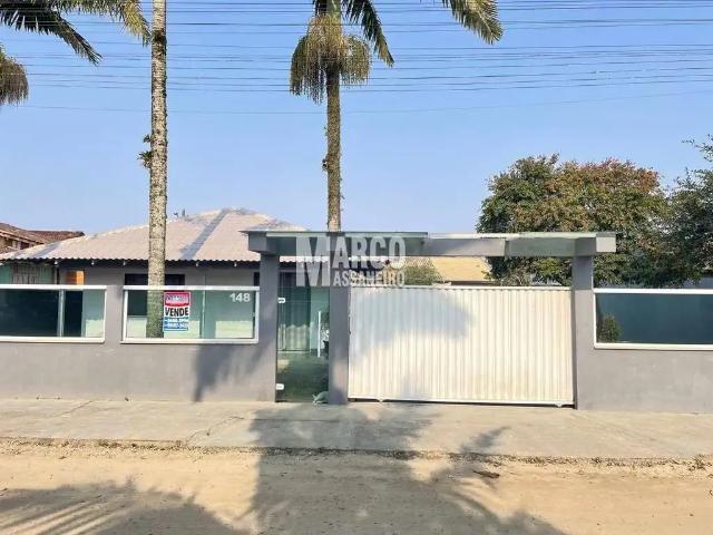 Casa / Sobrado para Venda em Balneário Barra do Sul/SC Costeira 3 Quartos