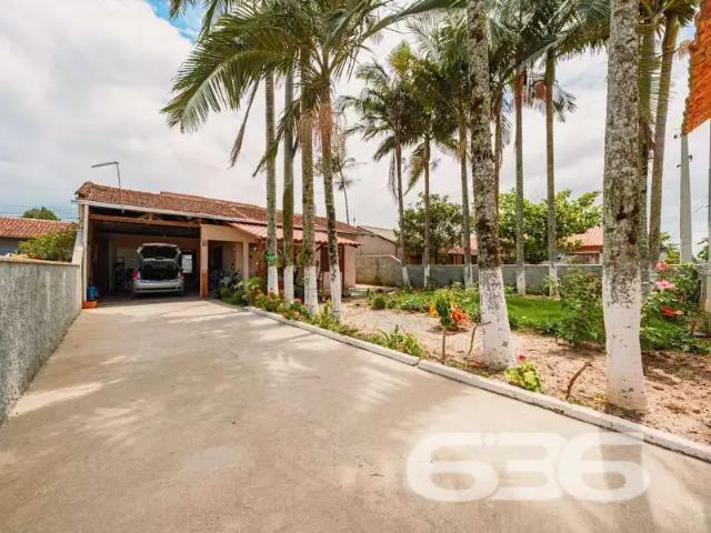 Casa / Sobrado para Venda em Balneário Barra do Sul/SC Costeira 3 Quartos