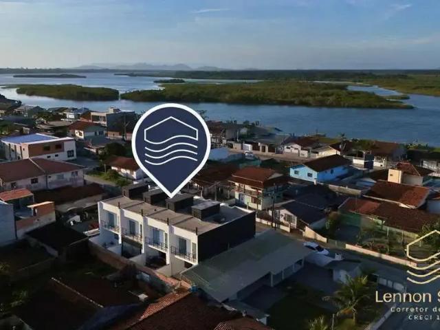 Casa / Sobrado para Venda em Balneário Barra do Sul/SC Costeira 3 Quartos