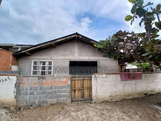Casa / Sobrado para Venda em Balneário Barra do Sul/SC Costeira 3 Quartos