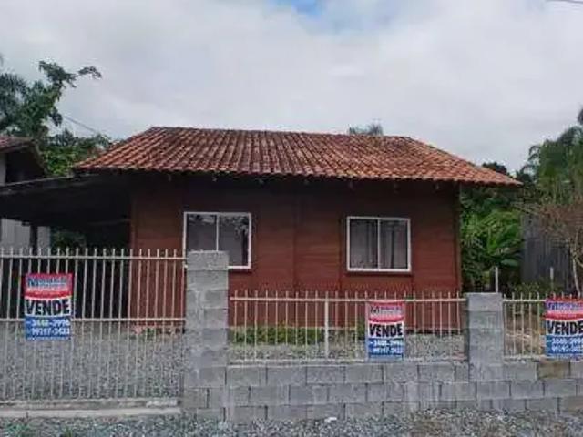 Casa / Sobrado para Venda em Balneário Barra do Sul/SC Costeira 3 Quartos