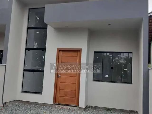 Casa / Sobrado para Venda em Balneário Barra do Sul/SC Costeira 3 Quartos