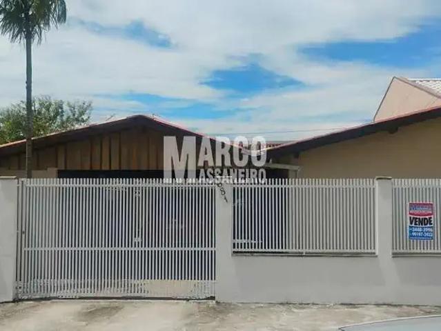 Casa / Sobrado para Venda em Balneário Barra do Sul/SC Costeira 3 Quartos
