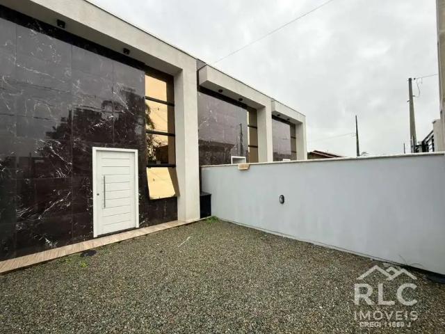 Casa / Sobrado para Venda em Balneário Barra do Sul/SC Costeira 3 Quartos