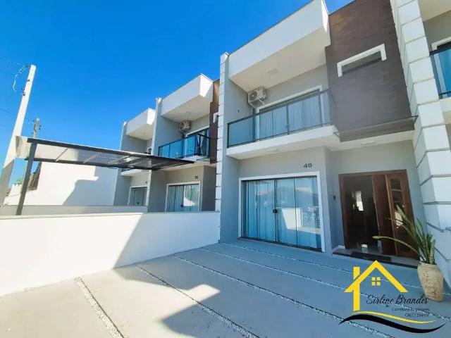 Casa / Sobrado para Venda em Balneário Barra do Sul/SC Costeira 3 Quartos