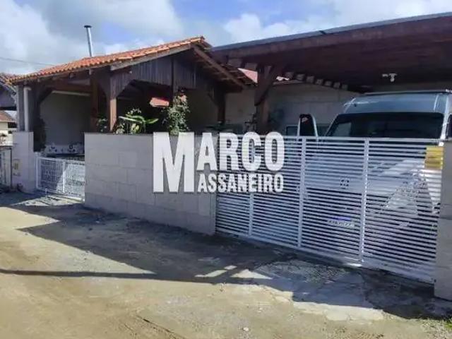 Casa / Sobrado para Venda em Balneário Barra do Sul/SC Costeira 3 Quartos